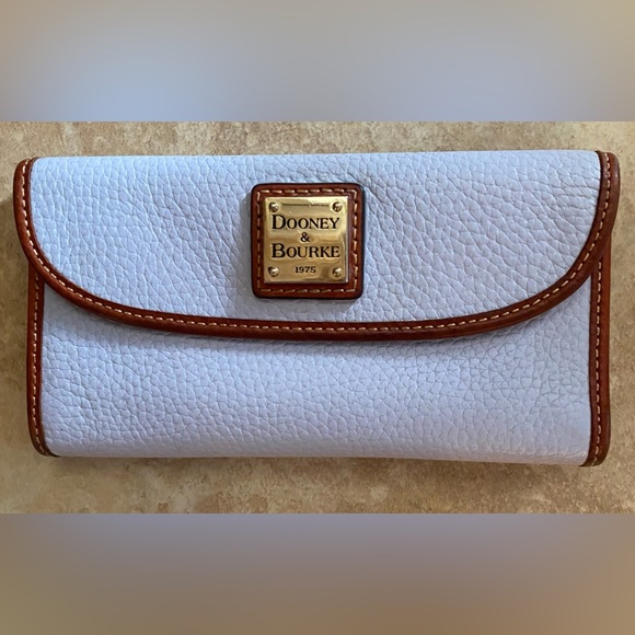 Dooney & Bourke | Bags | Dooney Bourke Euc Trifold Wallet Large Leather ...